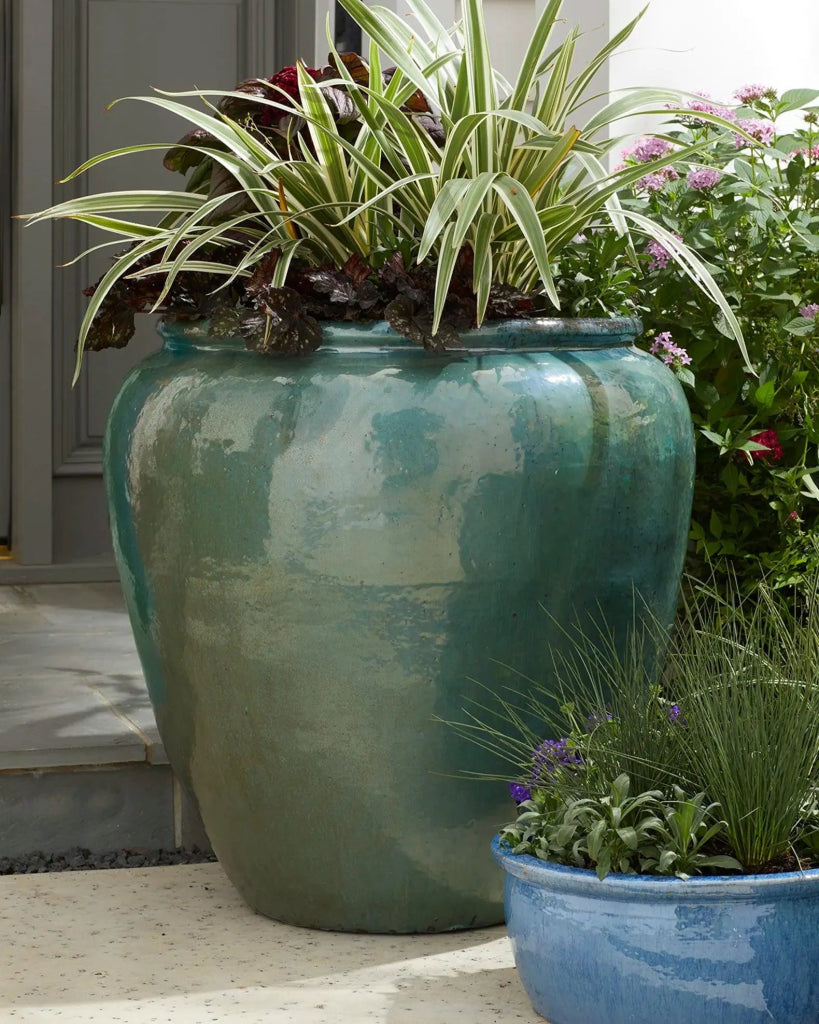 Luxury Decorative Planters & Garden Containers | Emissary – LOOMLAN